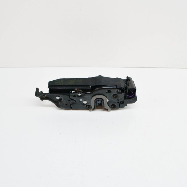 Mercedes-Benz VITO W447 Rear Left Sliding Door Lock A4477300902 Genuine ...