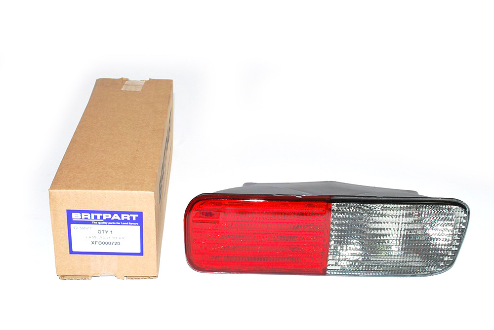 LAND ROVER DISCOVERY 2 2003-2004 RH / PASSENGER SIDE REAR BUMPER LIGHT ...
