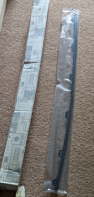 Mercedes-Benz GLA X156 Front Bumper Central Top Trim A1568850725 ...