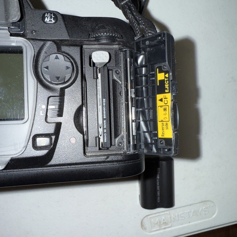 Nikon D70s DSLR Camera w/ DX SWM VR Aspherical 18-70mm Lens | eBay