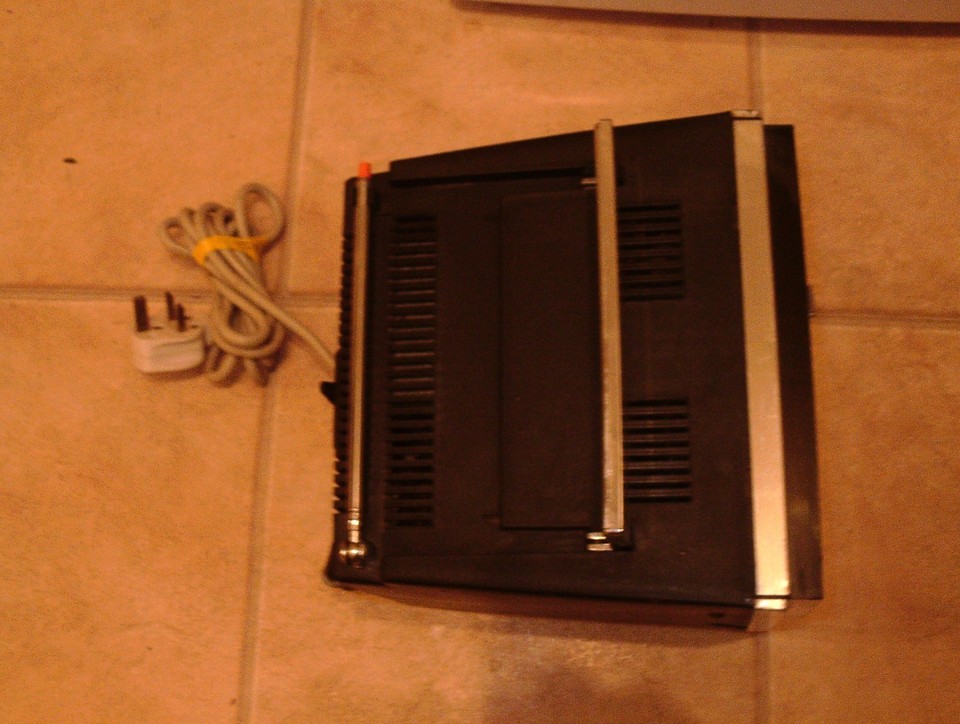 Vintage Solid State Sony Transistor TV Model 9-9OUB Working | eBay UK