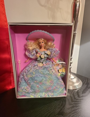 Vintage 1994 Spring Bouquet Barbie - Enchanted Seasons series #12989 ...
