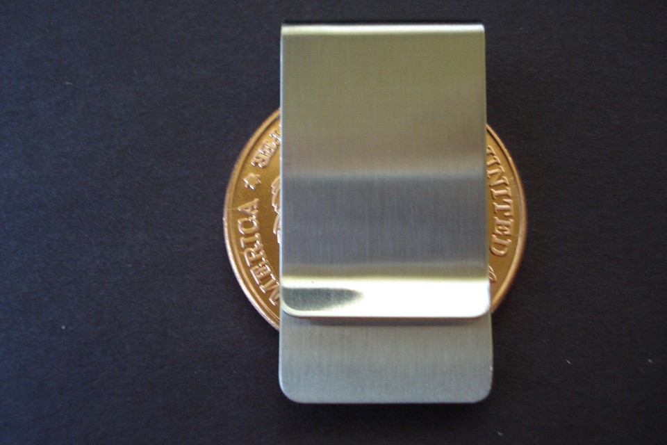 MORGAN 1 OZ COPPER ROUND MONEY CLIP ON STAINLESS STEEL CLIP SHOWY ITEM ...