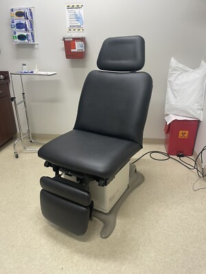Pre-Owned Midmark RITTER 230 Power Procedure Table Chair Black Top | eBay