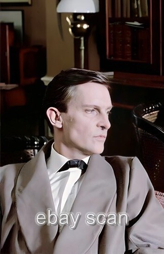 ENGLISH ACTOR JEREMY BRETT ADVENTURES OF SHERLOCK HOLMES 8X10 PHOTO 77 ...