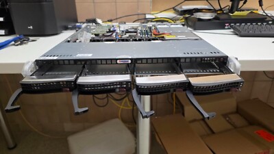 Server 19'' Supermicro, Modell CSE-813M, Intel Xeon D1518, RAID 4x ...
