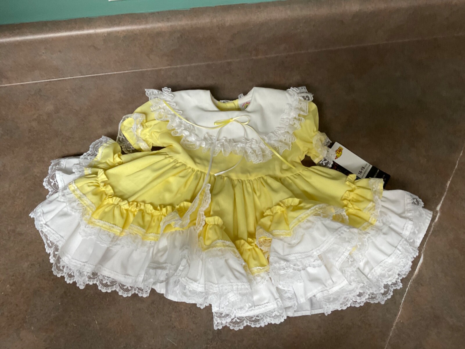 Vintage Lid’l DOLLYs Lemon Yellow Lace RUFFLE DRESS U… - Gem