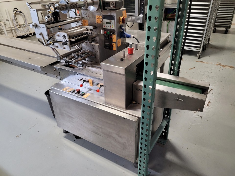 Stainless Steel Horizontal Flow wrapper Registered film date coder 2up ...