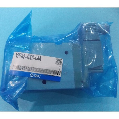 1PC brand NEW SMC solenoid valve VP742-4DD1-04A spot stock | eBay
