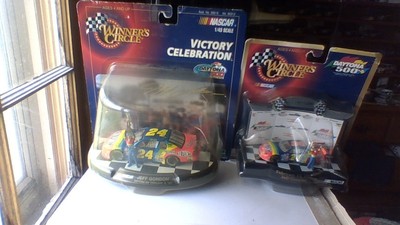 Jeff Gordon - Victory Celebration -1/43-'97 & 1/64 '99 Daytona 500 #24 ...