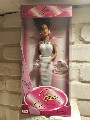1997 Selena Quintanilla Original Limited Edition Doll Grammy Dress ...
