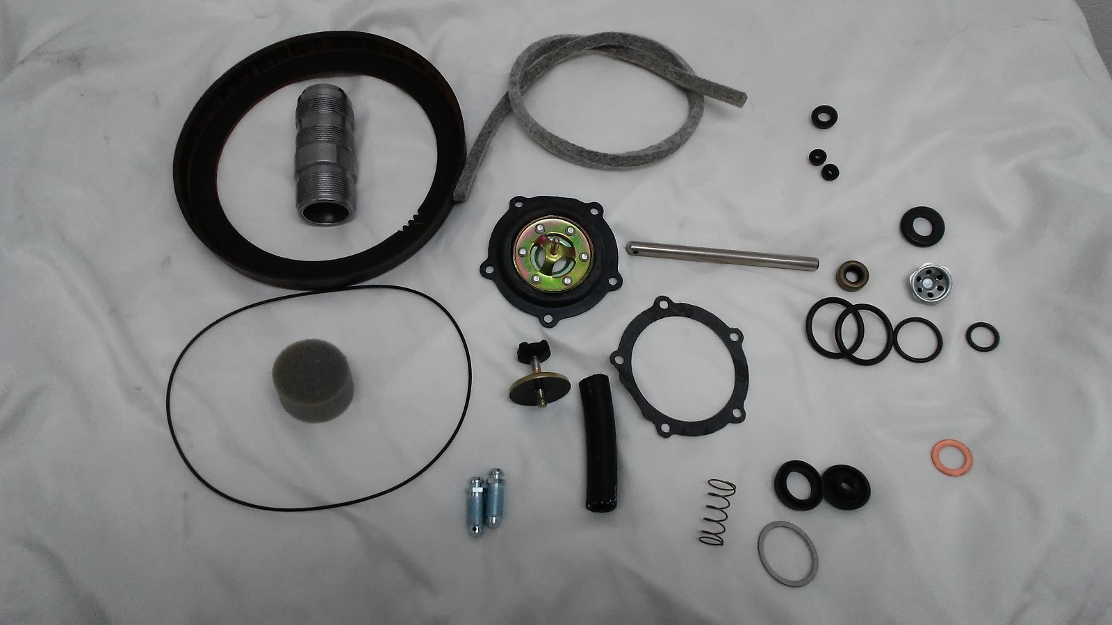 1957 Cadillac Bendix hydro-vac rebuilding kit with re-sleeved slave ...