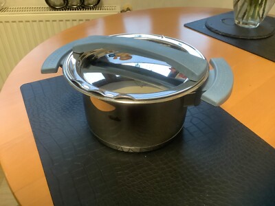 Induktions Topf Fissler Magic line cookstar- 16 cm -hellblau- ca.1,5 L ...