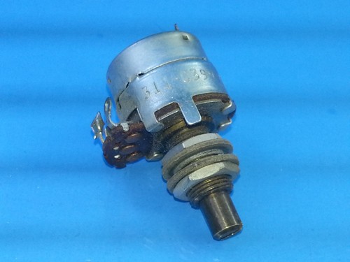 CLAROSTAT 7K ohm Linear Potentiometer w/ SPST Snap Switch 311-399-00 ...