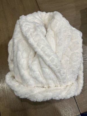 Pottery Barn Cable PLUSH ROBE Medium ivory | eBay