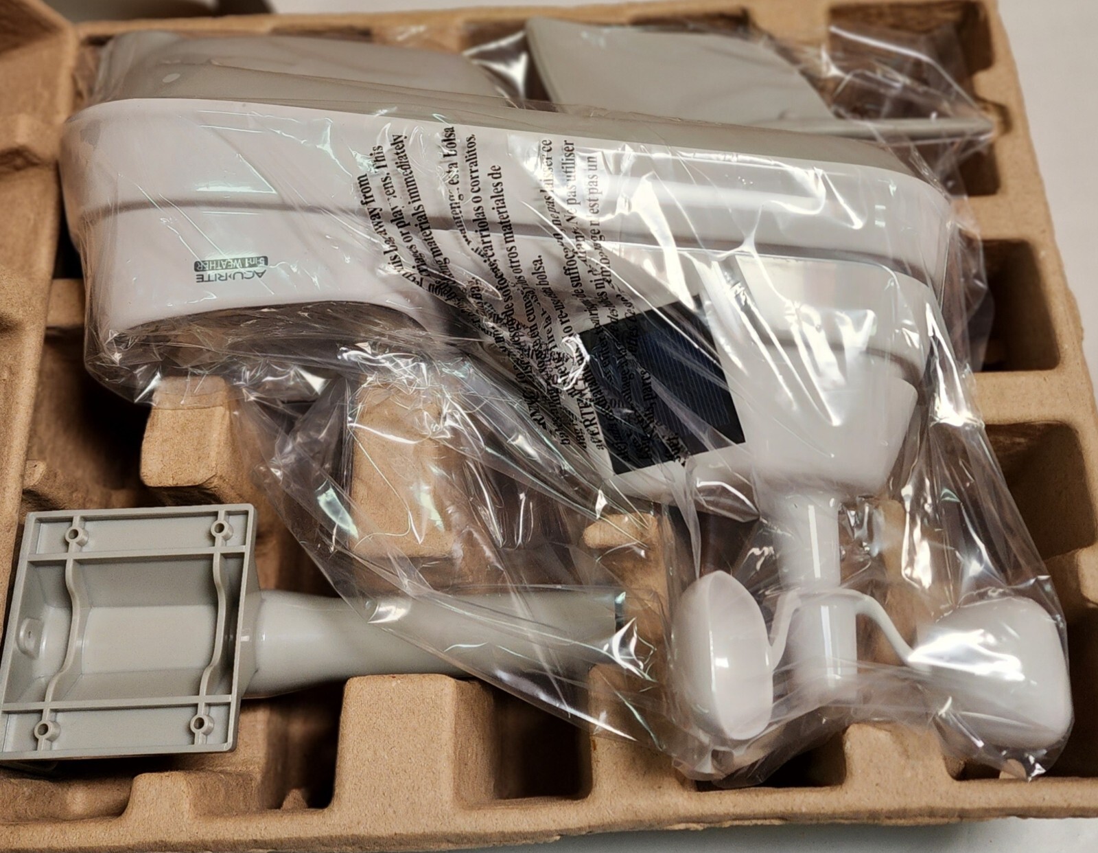 ACURITE 5 in 1 Pro+ Iris Plus Weather Sensor 06014 with Color WIFI ...