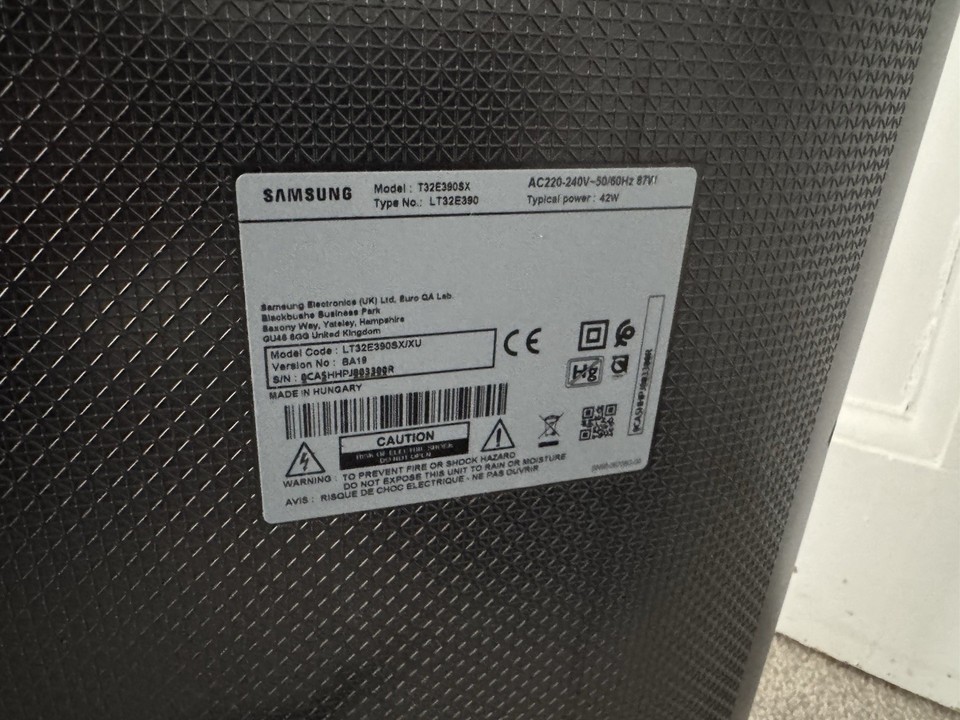 Samsung T32E390SX 32 Smart LED TV 1080P Full HD with Stand & Remote ...