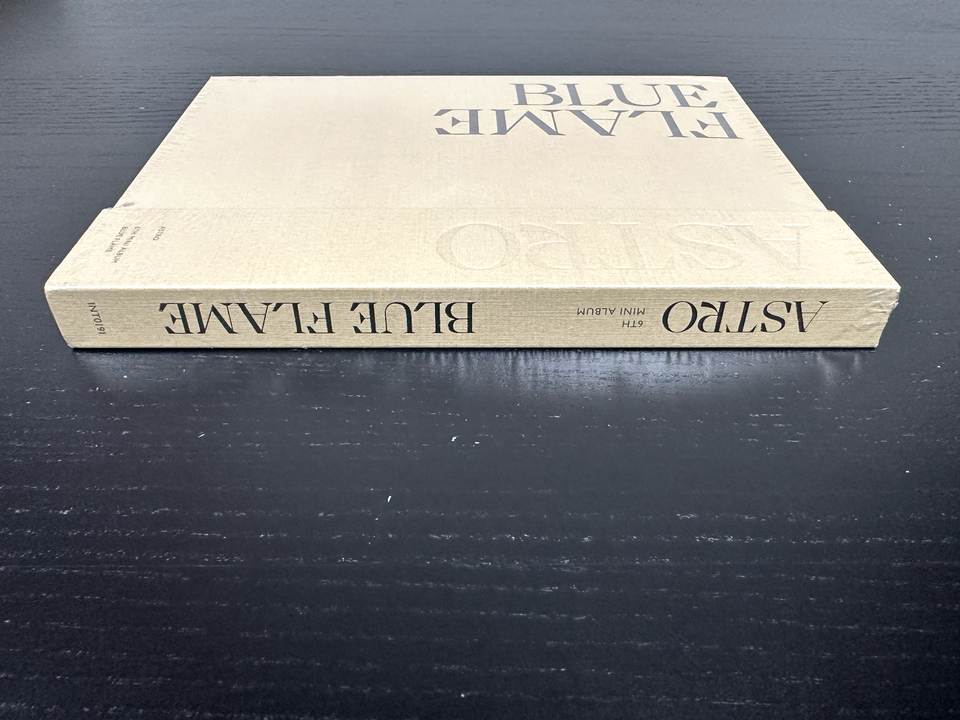 NON-PRISTINE [NEW & SEALED] Astro 6th Mini Album - Blue Flame (Book ver ...