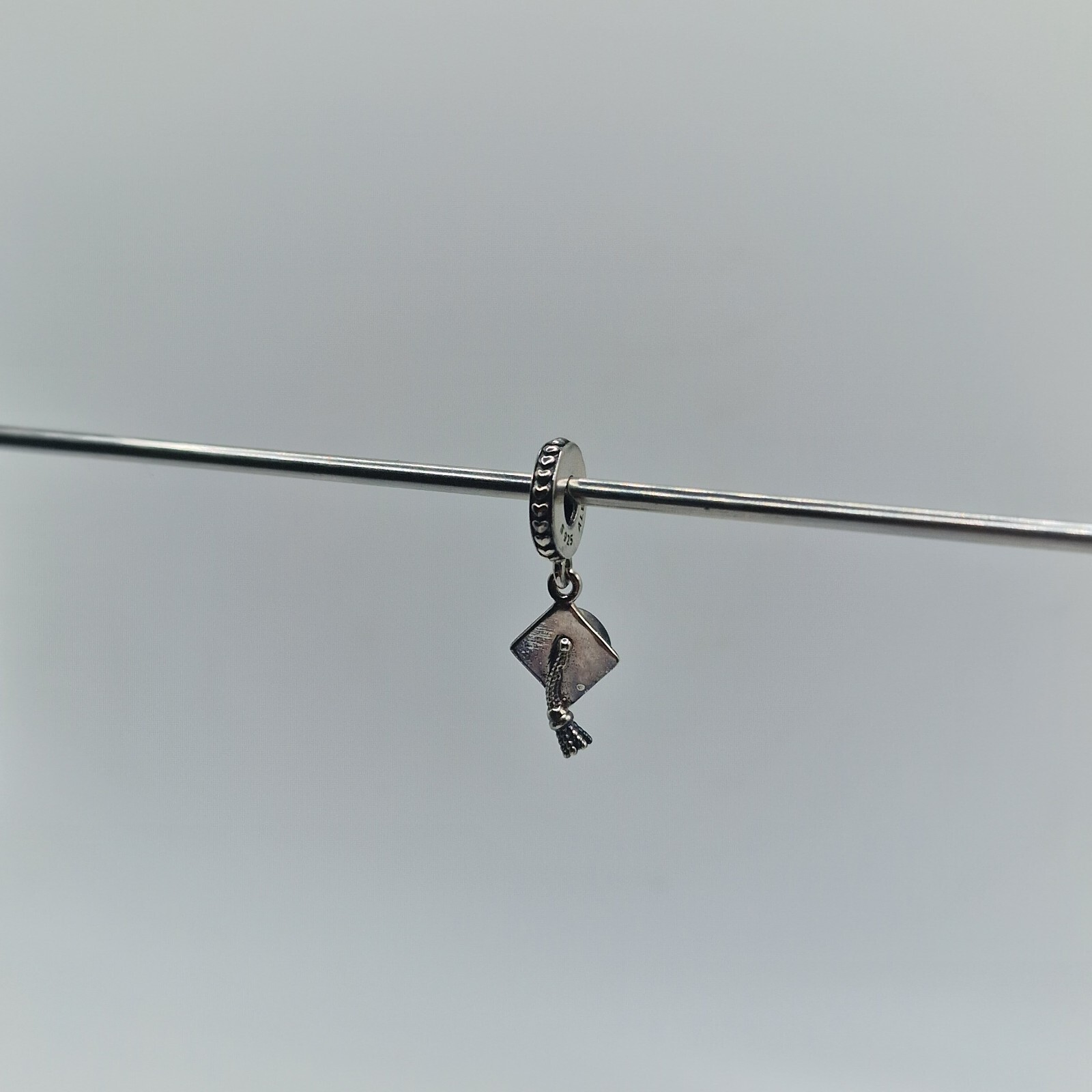 Genuine Pandora Graduation Cap Mortarboard Dangle Cha… - Gem