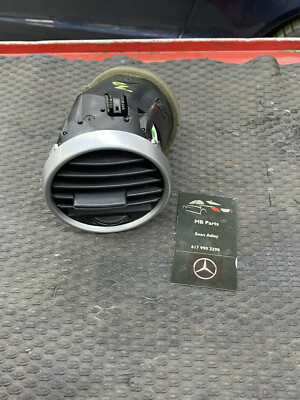 06-12 Mercedes W164 X164 GL ML 350 450 550 Left Dash Air Vent Black ...