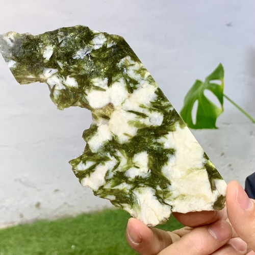 91G Natural green lepidolite Flaky Crystal Specimen Healing- Museum ...