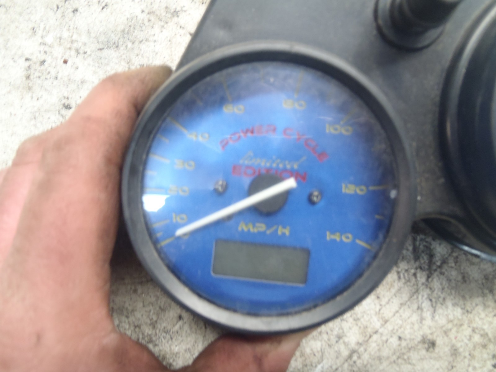 2001 Suzuki SV 650 S SV650S Gauges Gauge Cluster Speedometer Tach Warranty