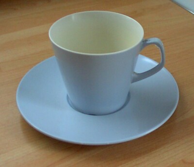 Melaware CUP/SAUCER duo, retro, vintage, shabby chic, camping ...