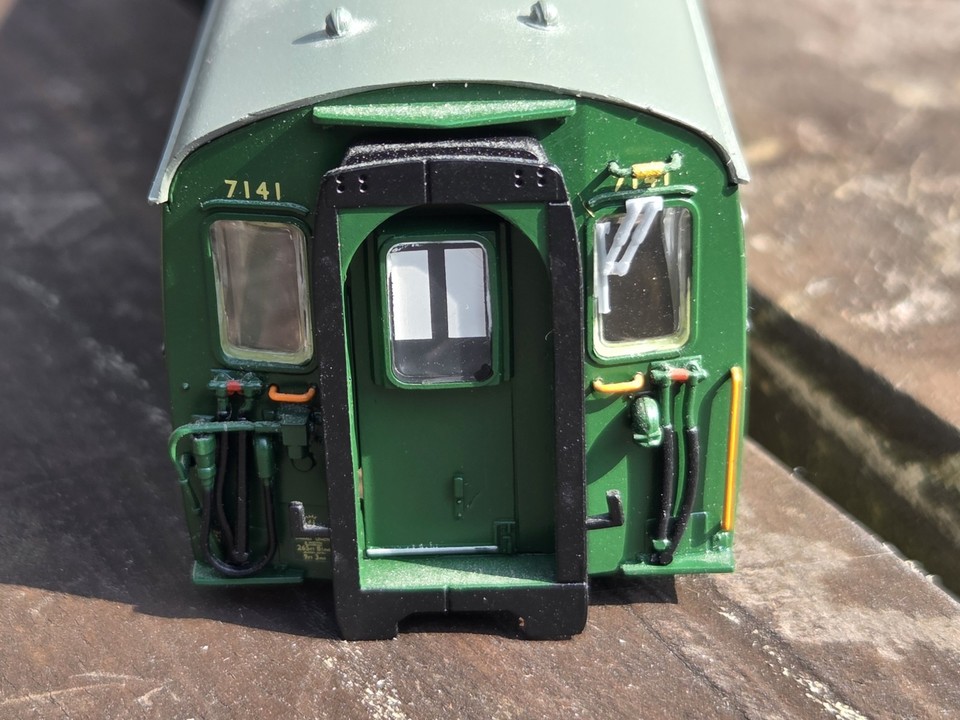 BACHMANN BR CLASS 411 4-CEP EMU - 4 Bodies Green | eBay UK