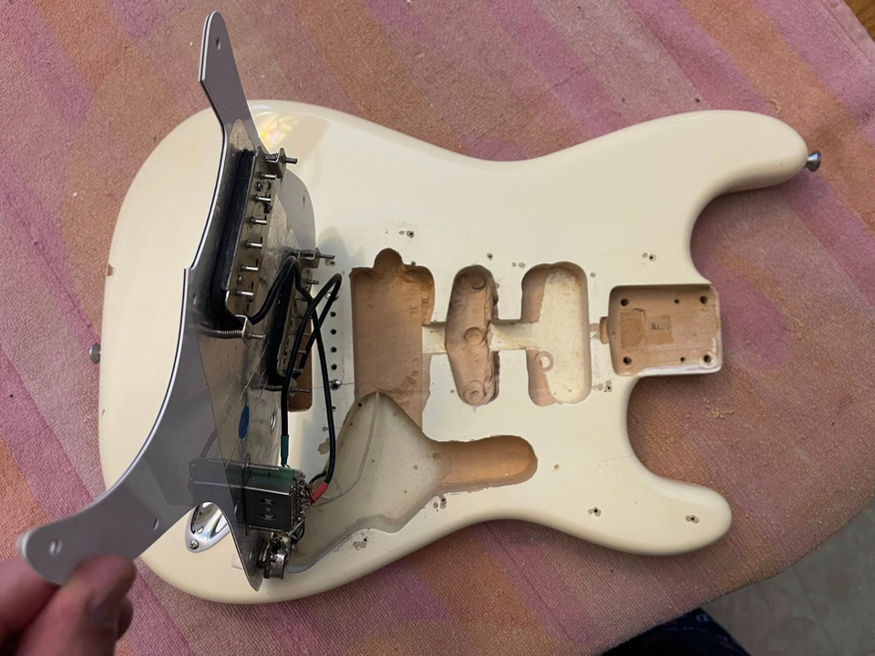 Cream relic Stratocaster Strat style body with extras | eBay UK