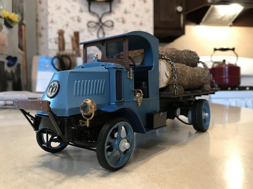 Atlantis 1926 Mack AC Bulldog Logging Truck 1:24 Scale Model Kit ...