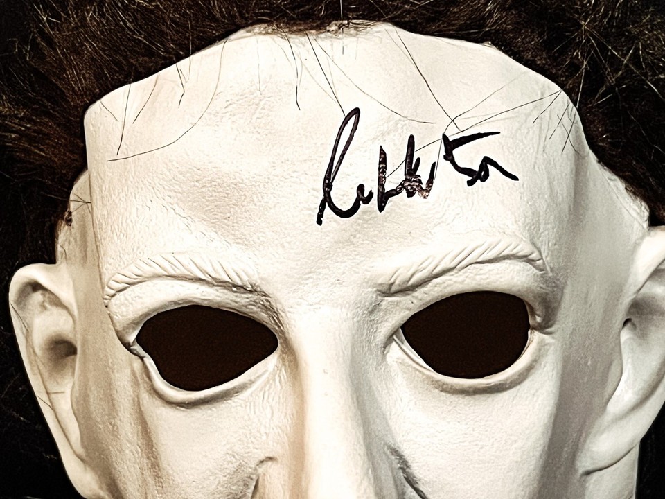 William Shatner hand SIGNED Michael Myers HALLOWEEN mask JSA COA Star ...