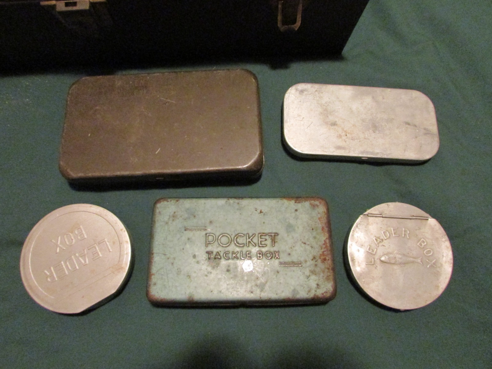 Antique Kennedy Kits Tackle Box, 2 Trays, Early 1900's Lures, Fly Boxes ...