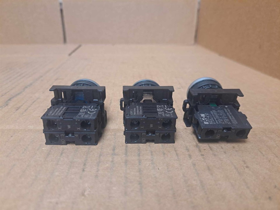 Eaton Illuminated Push Buttons IEC 60947-5-1 Lot of 3 Blue, White and ...