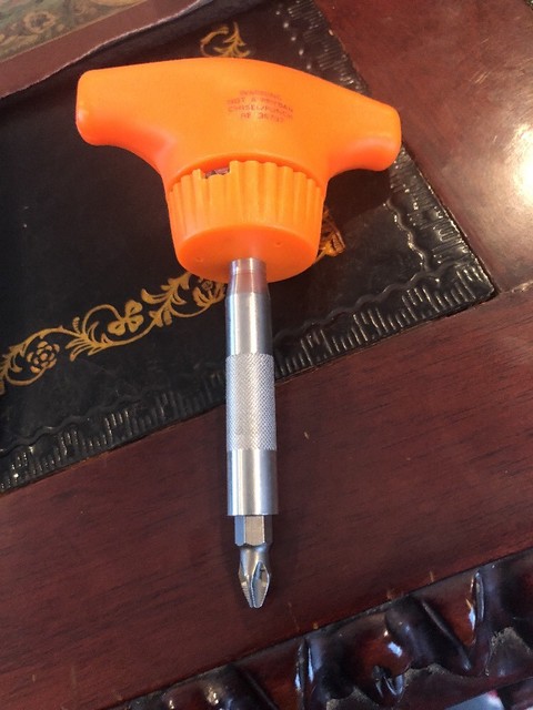 Snap-on SSDMRT1 Red T-handle Stubby Magnetic Ratcheting Ratchet ...