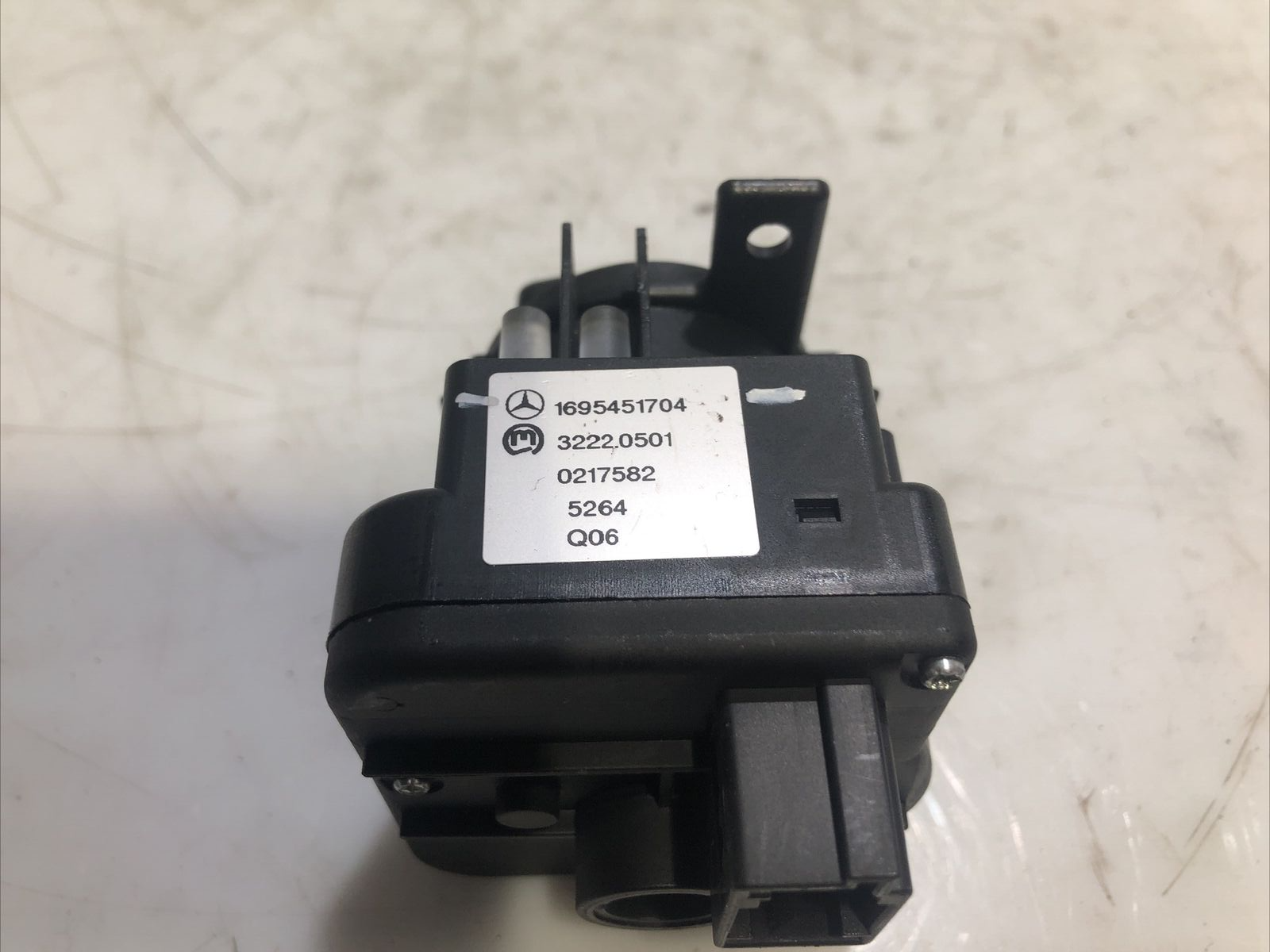 MERCEDES A CLASS W169 B CLASS W245 2005-12 M272214 1695451704 HEADLIGHT ...