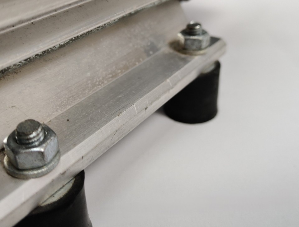 Hanning Elektro-Werke E5yz2B-046 0.1/0.12kW Vacuum Pump Busch SV 1003 D 000 PLZZ | eBay