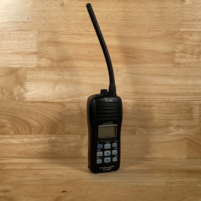 1 Icom Model Ic-m34 VHF Hand Held Floating Marine Radio Transceiver for ...