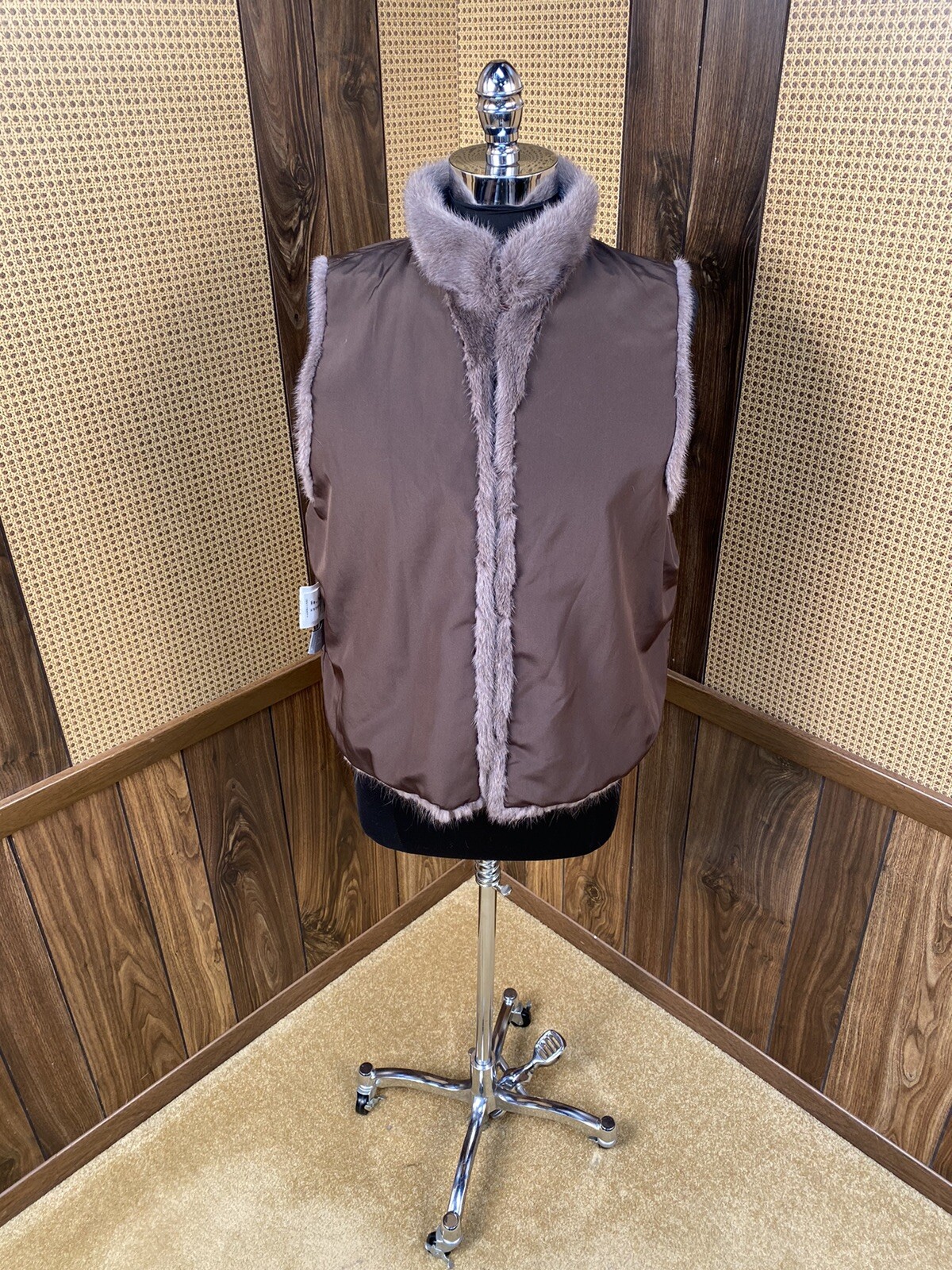 INOCHI KOPENHAGEN FUR DYED GRAY TAUPE CORDUROY MINK FUR VEST SMALL 4 ...