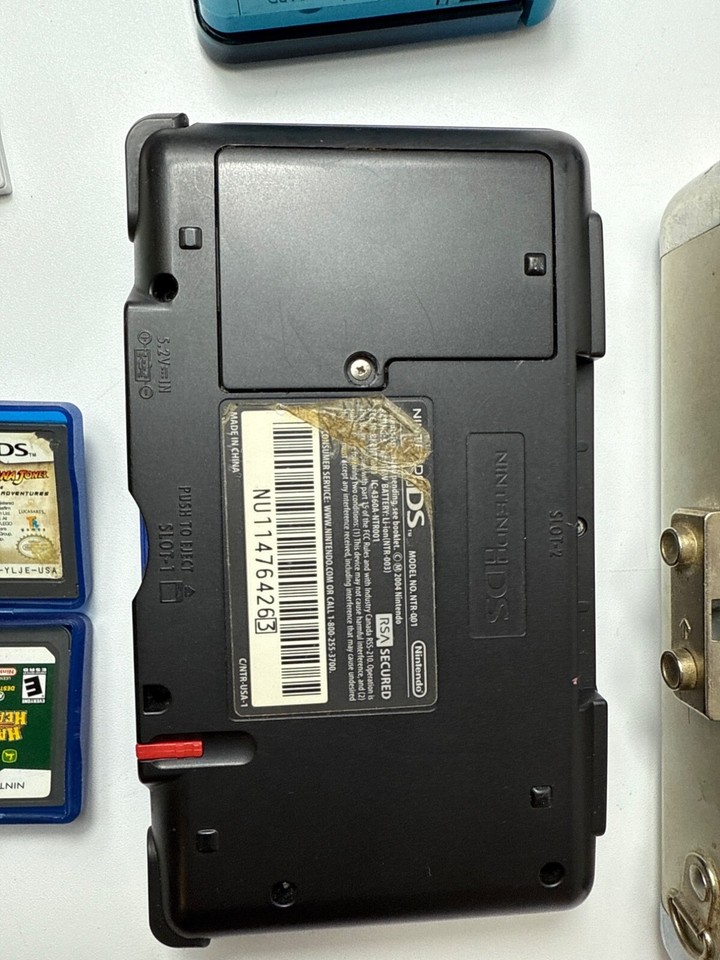 Lot Of 2 Consoles;Nintendo DS & 3DS Bundle In Blue & Teal W Cases & 11 ...