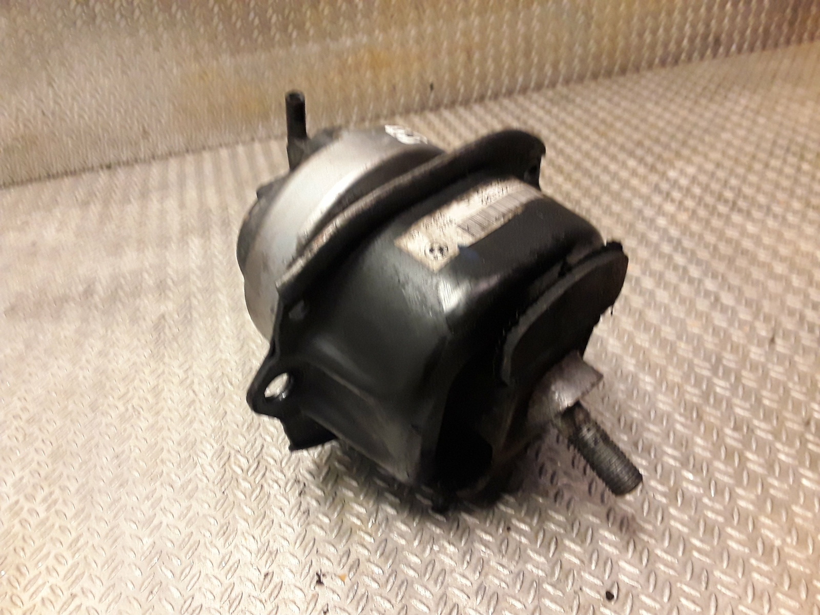 BMW E70 Engine Mount Left Side for X5 Series E70 3.0 Diesel M57 6784416 ...