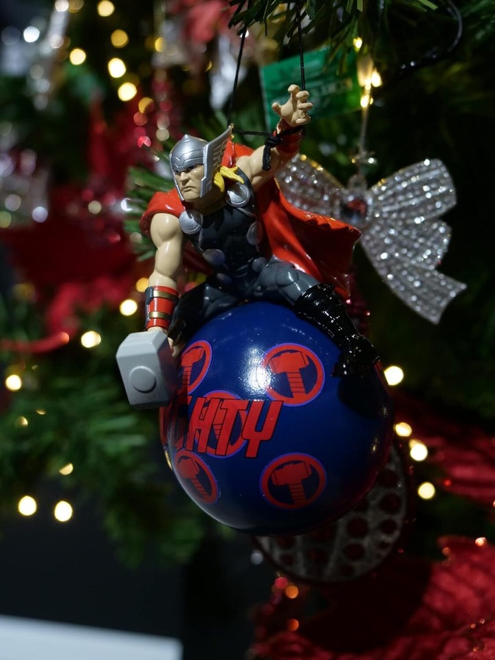 Marvel Christmas Tree Decorations Baubles - Hulk Thor Spiderman Captain ...