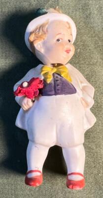 Figurines - Bisque Nodder