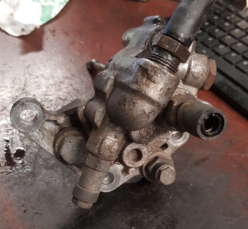 Fuel Pump Volvo Truck VN VNL VHD Series D12 Engine 21067955 | eBay