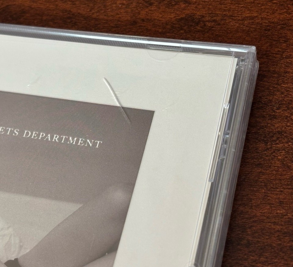 Taylor Swift SIGNED (2) cd Tortured Poets TTPD + Life Of A Showgirl ...