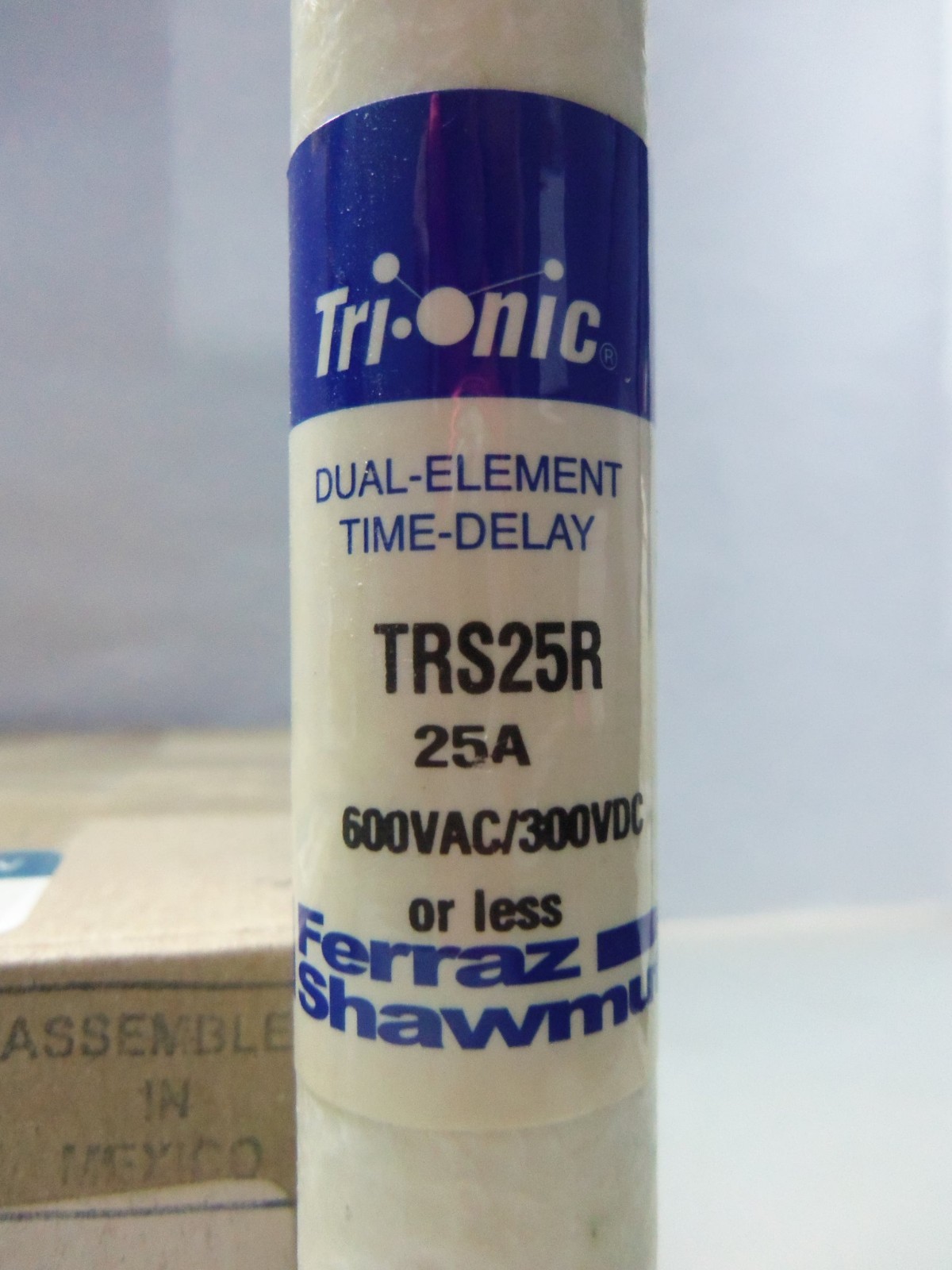 New Lot Mersen Ferraz Shawmut TRS25R 25 Amp Fuses FRS-R-25 600 Volt NIB ...