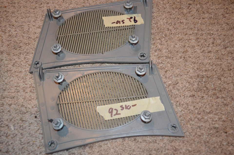 1986-1994 S10 BLAZER SONOMA JIMMY BRAVADA SPEAKER GRILL DASH COVER VENT ...