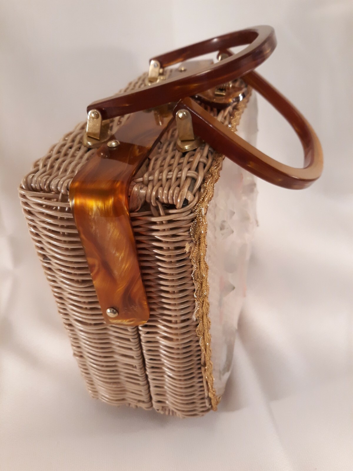 Vintage Woven Whicker Sea Shell Handbag Purse Lucite handle Handmade By ...