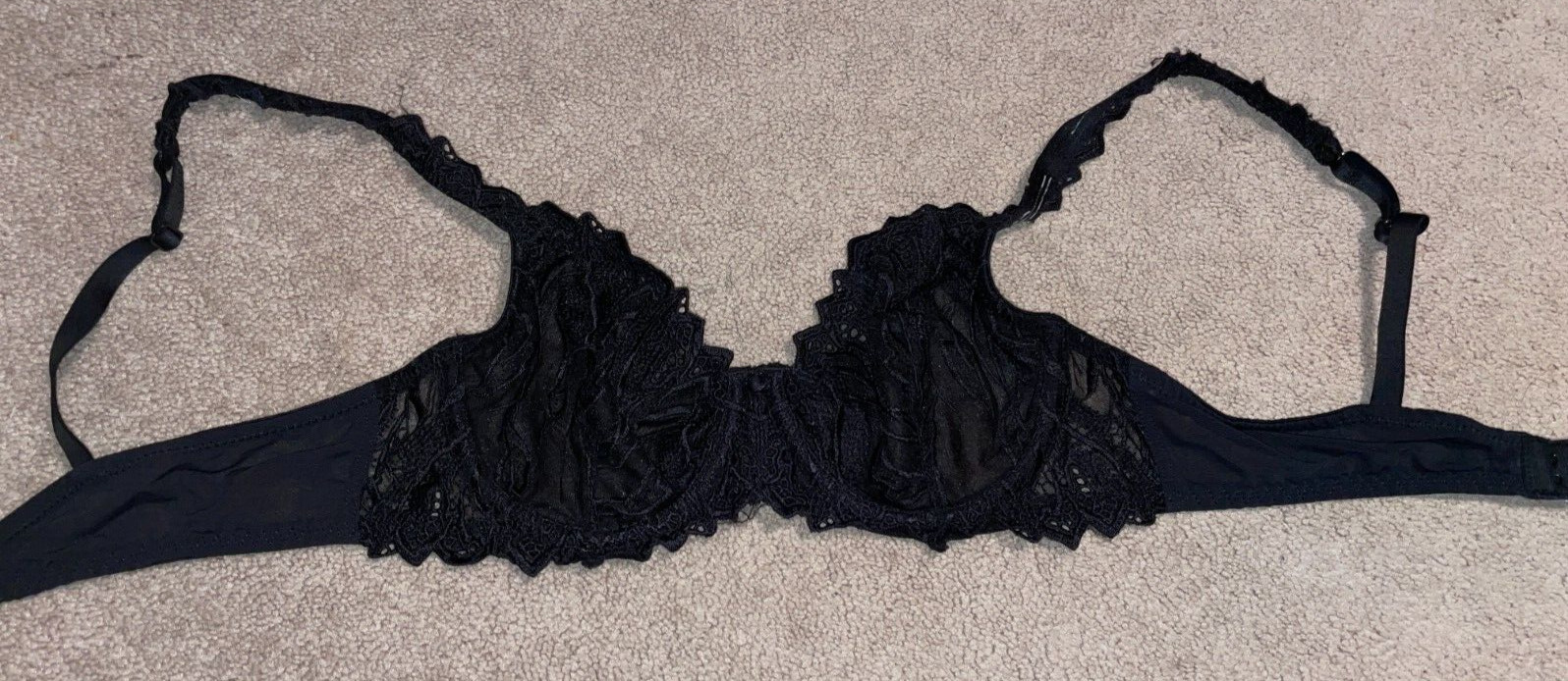 Black Lace Desire Embroidered Bali Bra Size 36B Style… - Gem