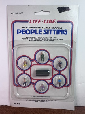HO Scale 1124 Life Like Hand Painted 6 People Sitting + 1 Bench | eBay