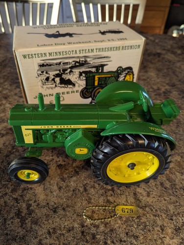 John Deere 820. Toy Tractor. WMSTR Rollag, MN John Deere Expo 1994 | eBay